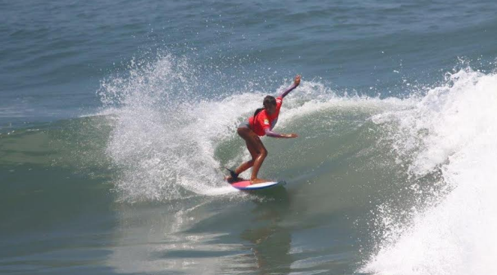 Surfista Julia Duarte fatura título no Circuito Brasileiro de Surf ...